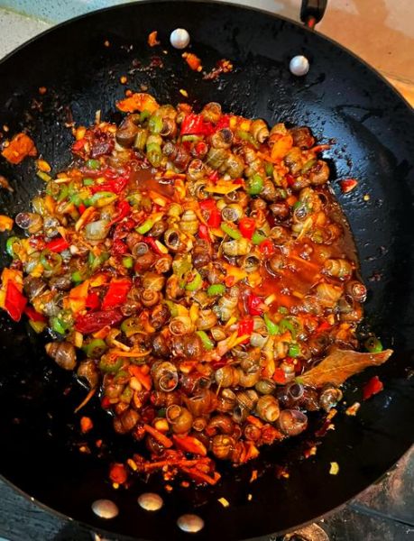 炒田螺怎么炒才干净_炒田螺需要焯水吗-第1张图片-山城妙识 炒田螺怎么炒才干净_炒田螺需要焯水吗-第1张图片-山城妙识