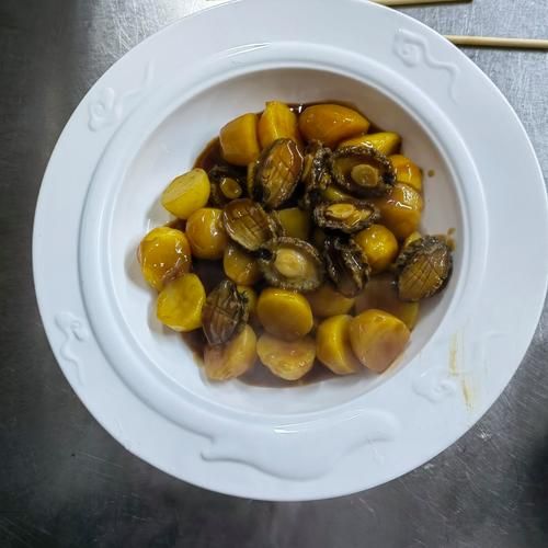 鲍鱼炖土豆怎么做_鲍鱼炖土豆家常做法-第1张图片-山城妙识 鲍鱼炖土豆怎么做_鲍鱼炖土豆家常做法-第1张图片-山城妙识