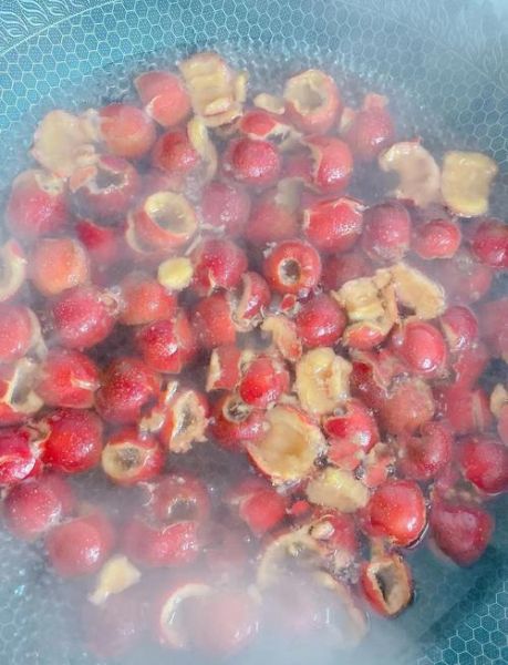 山楂糕怎么做_家庭自制山楂糕的详细步骤-第3张图片-山城妙识 山楂糕怎么做_家庭自制山楂糕的详细步骤-第3张图片-山城妙识