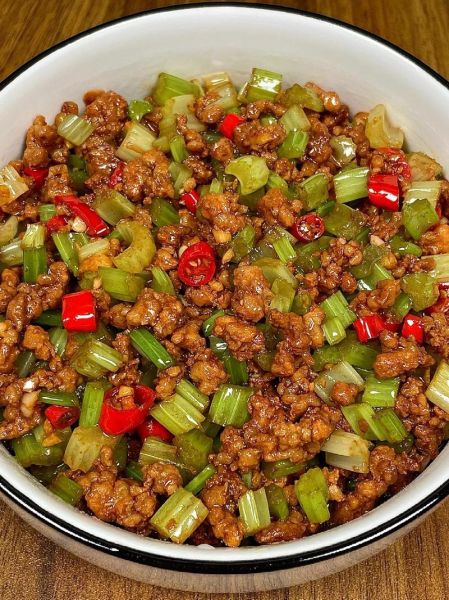 肉末怎么炒才嫩_肉末做法大全-第1张图片-山城妙识 肉末怎么炒才嫩_肉末做法大全-第1张图片-山城妙识