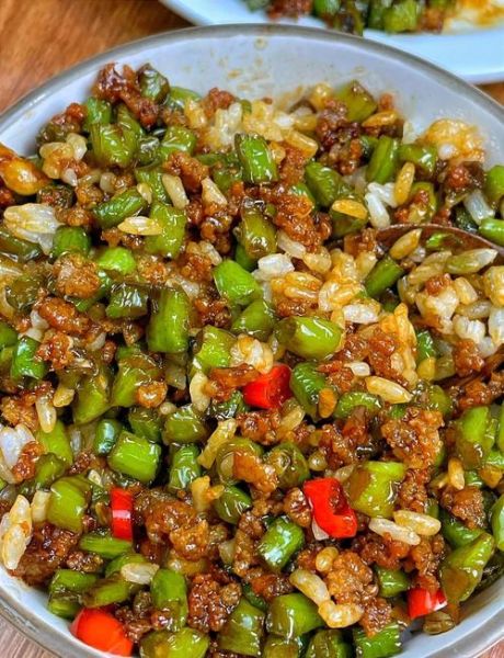 豆角炒肉末怎么做_豆角炒肉末需要焯水吗-第1张图片-山城妙识 豆角炒肉末怎么做_豆角炒肉末需要焯水吗-第1张图片-山城妙识