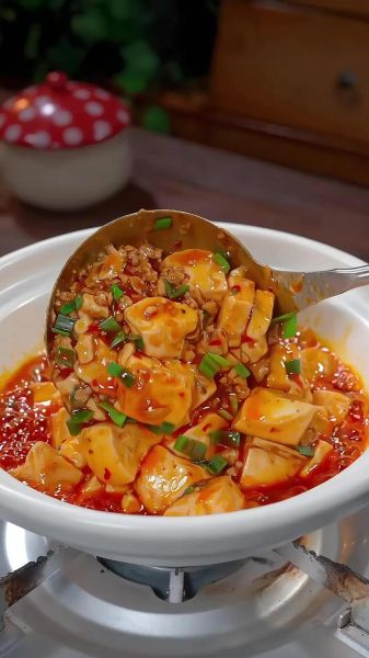 炒嫩豆腐怎么不碎_家常炒嫩豆腐的做法窍门-第1张图片-山城妙识