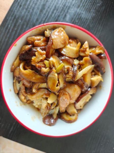 香菇鸡肉怎么做好吃_香菇鸡肉做法步骤-第3张图片-山城妙识 香菇鸡肉怎么做好吃_香菇鸡肉做法步骤-第3张图片-山城妙识