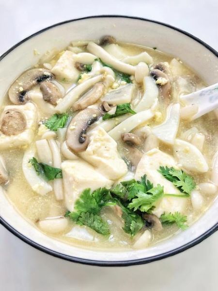 口蘑豆腐汤怎么做_口蘑豆腐汤的家常做法-第3张图片-山城妙识 口蘑豆腐汤怎么做_口蘑豆腐汤的家常做法-第3张图片-山城妙识