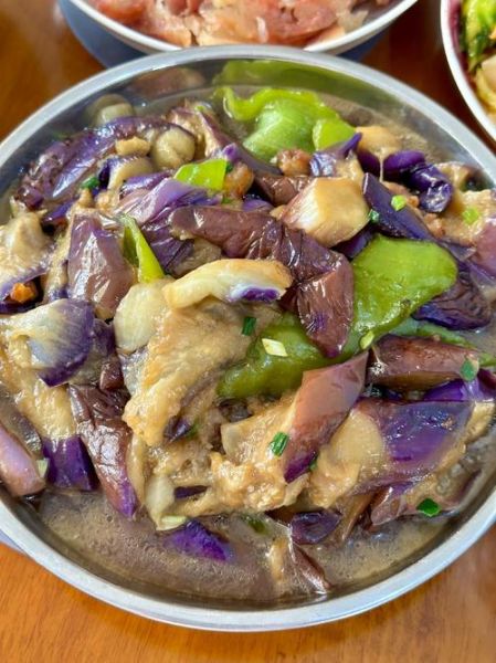 冬瓜烧茄子怎么做_冬瓜茄子怎么烧才好吃-第2张图片-山城妙识 冬瓜烧茄子怎么做_冬瓜茄子怎么烧才好吃-第2张图片-山城妙识