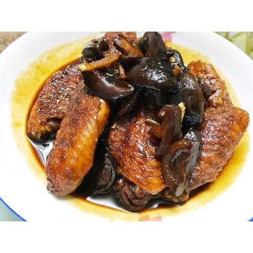 香菇鸡翅怎么做_香菇鸡翅要焯水吗-第2张图片-山城妙识 香菇鸡翅怎么做_香菇鸡翅要焯水吗-第2张图片-山城妙识