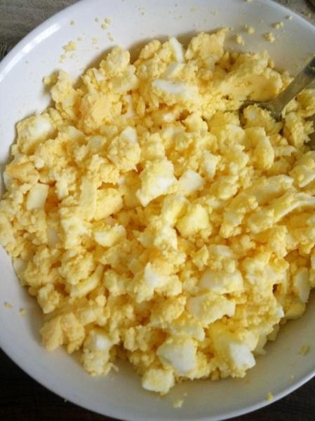 蒜泥鸡蛋怎么做_蒜泥鸡蛋的家常做法-第2张图片-山城妙识 蒜泥鸡蛋怎么做_蒜泥鸡蛋的家常做法-第2张图片-山城妙识