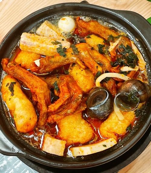 田螺鸭脚煲怎么做_正宗广西做法-第1张图片-山城妙识 田螺鸭脚煲怎么做_正宗广西做法-第1张图片-山城妙识