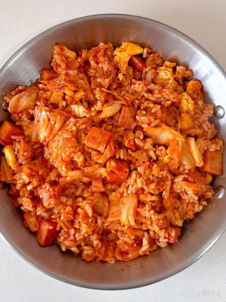 辣白菜炒饭怎么做_辣白菜炒饭正宗做法-第3张图片-山城妙识 辣白菜炒饭怎么做_辣白菜炒饭正宗做法-第3张图片-山城妙识