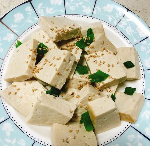 家常红烧豆腐怎么做_红烧豆腐用老豆腐还是嫩豆腐-第3张图片-山城妙识 家常红烧豆腐怎么做_红烧豆腐用老豆腐还是嫩豆腐-第3张图片-山城妙识