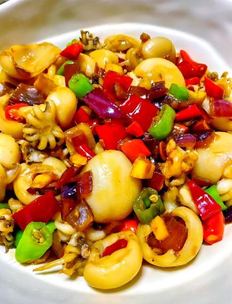 炒墨鱼的家常做法_墨鱼怎么炒才嫩-第1张图片-山城妙识 炒墨鱼的家常做法_墨鱼怎么炒才嫩-第1张图片-山城妙识