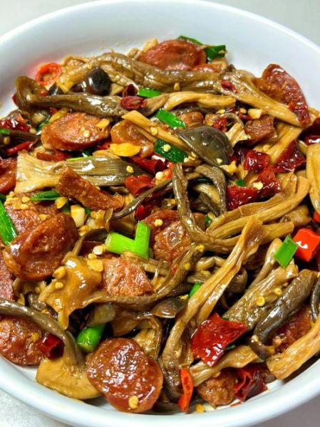 鹿茸菇怎么做好吃_鹿茸菇的做法大全-第3张图片-山城妙识 鹿茸菇怎么做好吃_鹿茸菇的做法大全-第3张图片-山城妙识