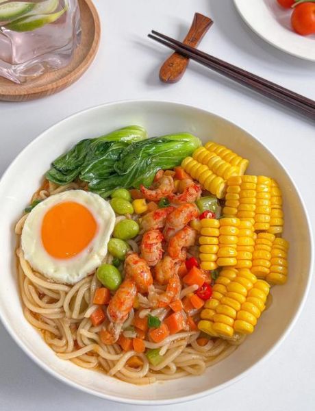 龙虾面怎么做_龙虾面需要哪些调料-第2张图片-山城妙识