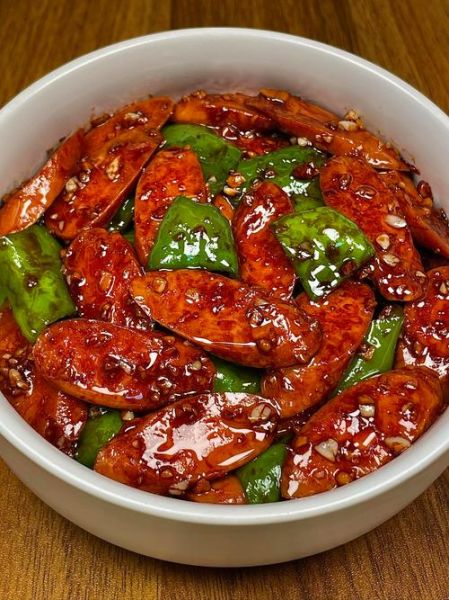 辣椒炒香肠怎么炒好吃_辣椒炒香肠的家常做法-第2张图片-山城妙识 辣椒炒香肠怎么炒好吃_辣椒炒香肠的家常做法-第2张图片-山城妙识