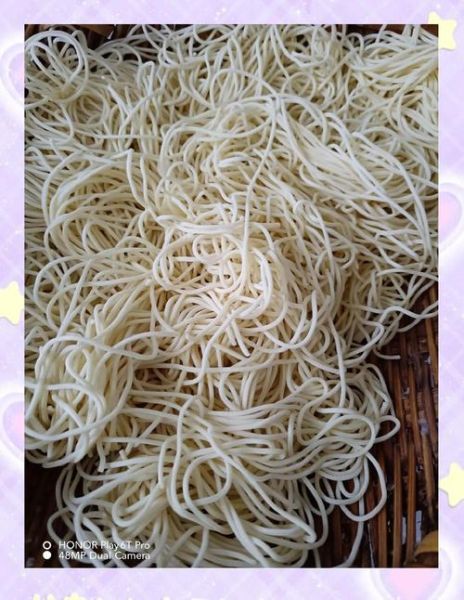 凉面条怎么做_夏天吃凉面会不会胖-第3张图片-山城妙识