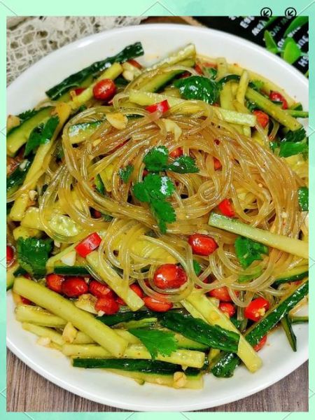 黄瓜拌粉丝怎么做_黄瓜拌粉丝需要焯水吗-第1张图片-山城妙识 黄瓜拌粉丝怎么做_黄瓜拌粉丝需要焯水吗-第1张图片-山城妙识