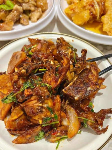 炒鸡架子怎么做好吃_家常炒鸡架子做法-第1张图片-山城妙识