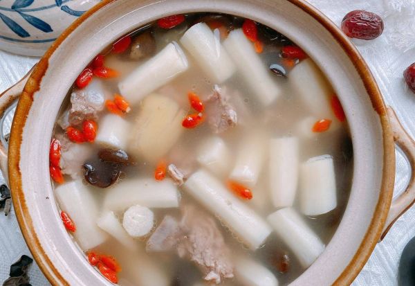 人参排骨汤的做法大全_人参排骨汤怎么炖最补-第1张图片-山城妙识