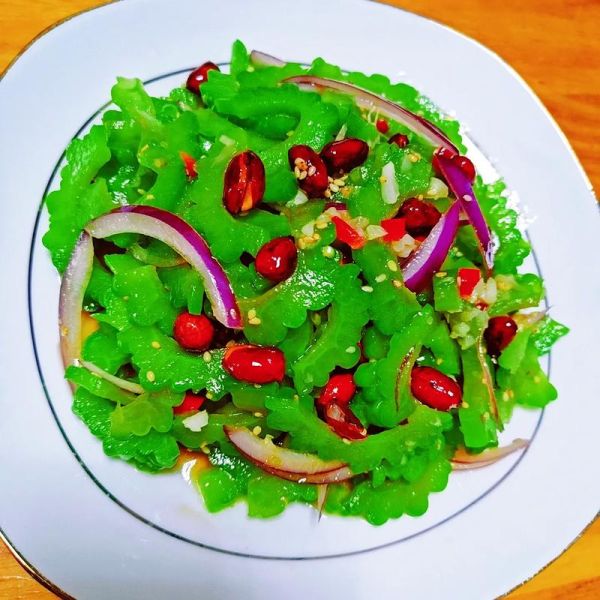 苦瓜怎么凉拌不苦_凉拌苦瓜的做法步骤-第3张图片-山城妙识 苦瓜怎么凉拌不苦_凉拌苦瓜的做法步骤-第3张图片-山城妙识