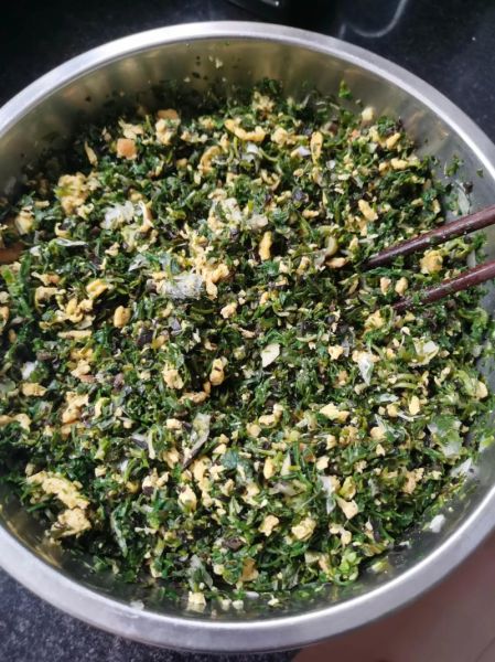 鸡蛋木耳饺子馅怎么做_鸡蛋木耳饺子馅怎么调才好吃-第1张图片-山城妙识