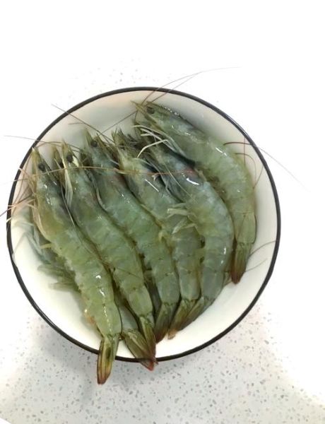 辣炒青虾怎么做_辣炒青虾需要焯水吗-第1张图片-山城妙识 辣炒青虾怎么做_辣炒青虾需要焯水吗-第1张图片-山城妙识