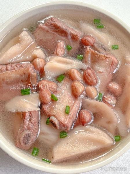 藕排骨汤怎么做_藕排骨汤的家常做法-第3张图片-山城妙识