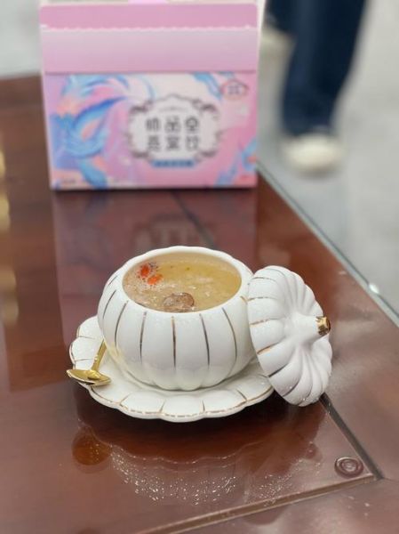 燕窝炖银耳怎么做_燕窝炖银耳的功效与禁忌-第3张图片-山城妙识