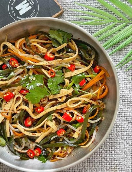 凉拌豆皮丝怎么做_凉拌豆皮丝热量高吗-第1张图片-山城妙识