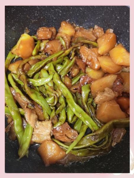 五花肉炖豆角怎么做好吃_五花肉炖豆角做法窍门-第3张图片-山城妙识