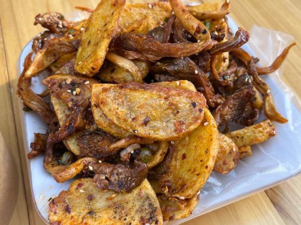 云南特产有哪些土特产小吃_云南小吃哪里买最正宗-第3张图片-山城妙识 云南特产有哪些土特产小吃_云南小吃哪里买最正宗-第3张图片-山城妙识