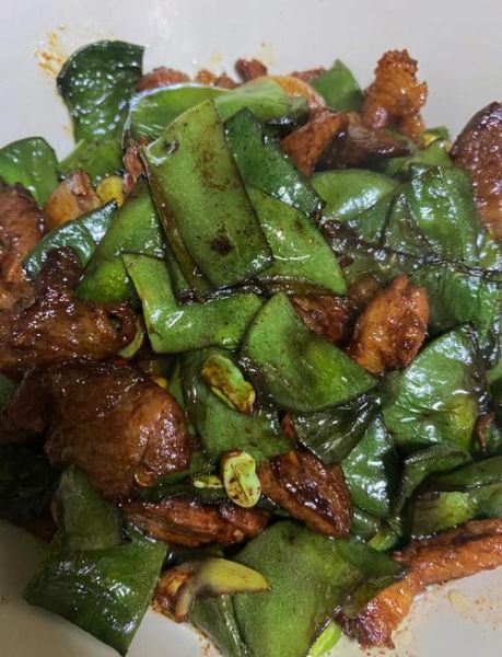 扁豆烧肉扁豆要焯水吗_焯水多久合适-第1张图片-山城妙识 扁豆烧肉扁豆要焯水吗_焯水多久合适-第1张图片-山城妙识