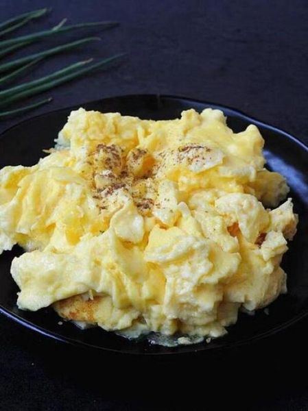 西式炒蛋怎么做才蓬松_西式炒蛋需要加牛奶吗-第3张图片-山城妙识 西式炒蛋怎么做才蓬松_西式炒蛋需要加牛奶吗-第3张图片-山城妙识