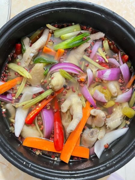 泡椒鸡爪怎么做_泡椒鸡爪的做法视频教程-第3张图片-山城妙识