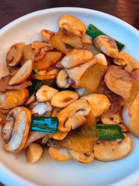 口蘑和什么搭配炒菜_口蘑炒什么好吃-第1张图片-山城妙识 口蘑和什么搭配炒菜_口蘑炒什么好吃-第1张图片-山城妙识