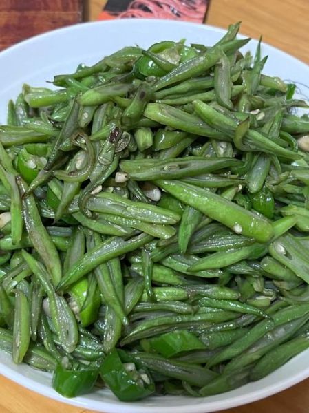 四季豆吃起来脆脆的熟了吗_如何判断四季豆是否熟透-第3张图片-山城妙识 四季豆吃起来脆脆的熟了吗_如何判断四季豆是否熟透-第3张图片-山城妙识