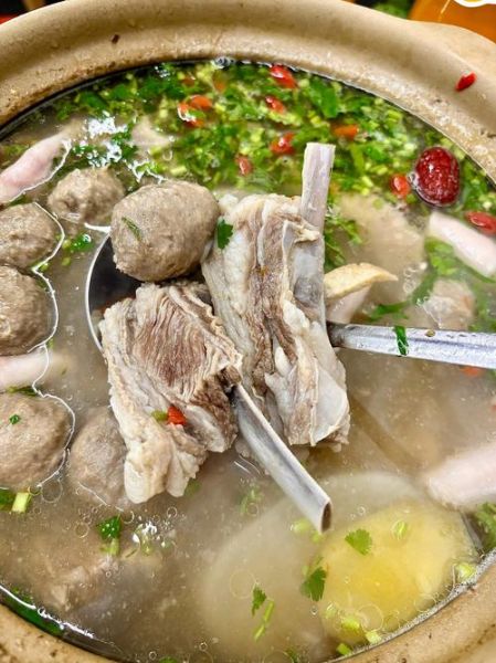 大块羊肉怎么炖才烂_大块羊肉的做法大全-第1张图片-山城妙识