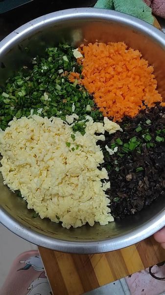 豆腐三鲜饺子馅怎么做_豆腐三鲜饺子馅的做法窍门-第2张图片-山城妙识