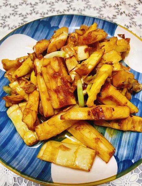 红烧鲜笋油焖笋怎么做_油焖笋要不要焯水-第3张图片-山城妙识 红烧鲜笋油焖笋怎么做_油焖笋要不要焯水-第3张图片-山城妙识