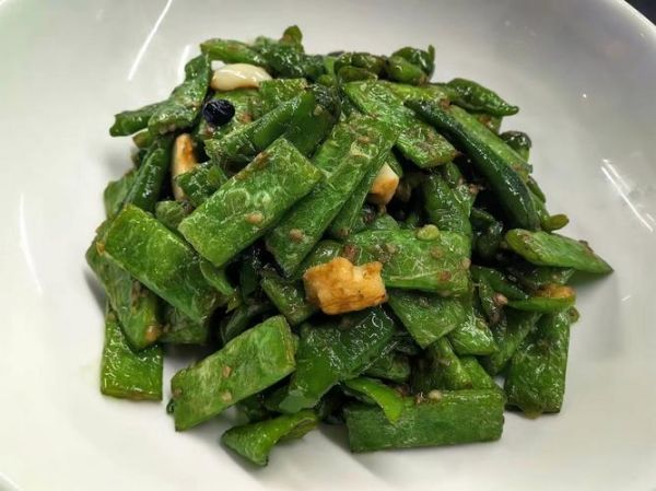 干煸扁豆怎么做_干煸扁豆要不要焯水-第1张图片-山城妙识 干煸扁豆怎么做_干煸扁豆要不要焯水-第1张图片-山城妙识