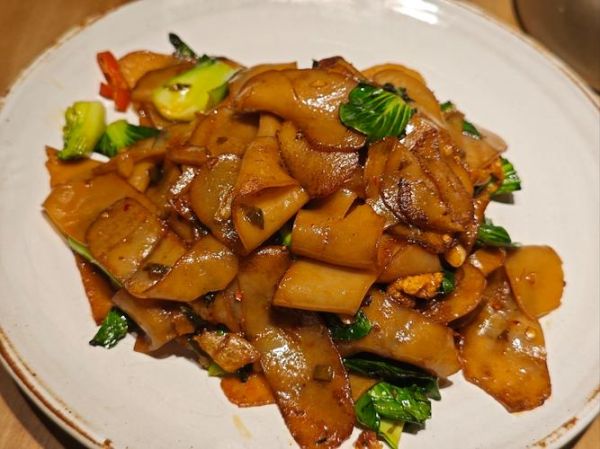 碱水粑的热量高吗_减肥能吃碱水粑吗-第1张图片-山城妙识