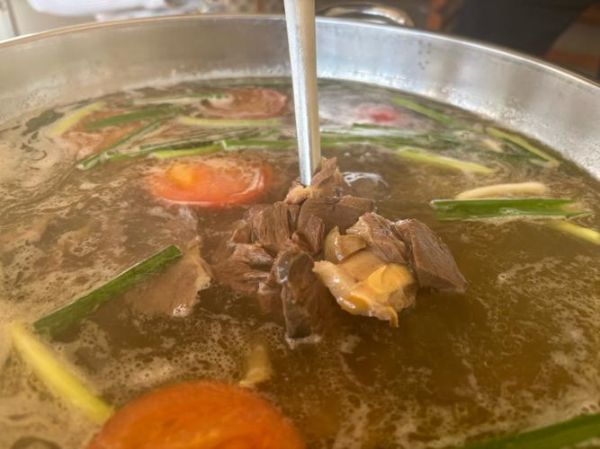 驴肉火锅怎么做_驴肉火锅的家常做法-第1张图片-山城妙识 驴肉火锅怎么做_驴肉火锅的家常做法-第1张图片-山城妙识