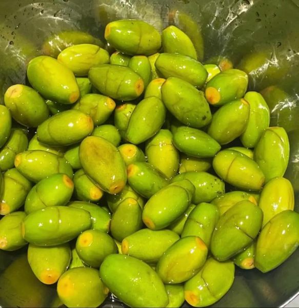 青橄榄怎么吃_青橄榄的吃法大全-第1张图片-山城妙识 青橄榄怎么吃_青橄榄的吃法大全-第1张图片-山城妙识