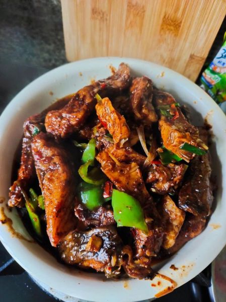 湖南香辣腊鱼怎么做_腊鱼蒸多久才入味-第1张图片-山城妙识 湖南香辣腊鱼怎么做_腊鱼蒸多久才入味-第1张图片-山城妙识