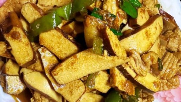 豆干炒肉片怎么做好吃_豆干炒肉片的家常做法窍门-第2张图片-山城妙识 豆干炒肉片怎么做好吃_豆干炒肉片的家常做法窍门-第2张图片-山城妙识