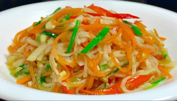 炒白萝卜丝怎么炒好吃_白萝卜丝炒多久才脆-第1张图片-山城妙识 炒白萝卜丝怎么炒好吃_白萝卜丝炒多久才脆-第1张图片-山城妙识