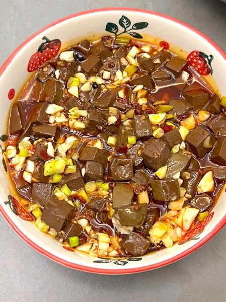 鸭血怎么炒_鸭血炒多久才嫩-第2张图片-山城妙识 鸭血怎么炒_鸭血炒多久才嫩-第2张图片-山城妙识