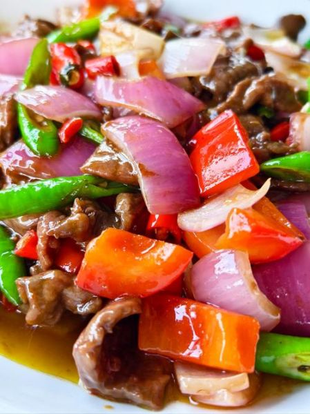 尖椒牛柳怎么做不老_牛柳嫩滑秘诀-第2张图片-山城妙识 尖椒牛柳怎么做不老_牛柳嫩滑秘诀-第2张图片-山城妙识