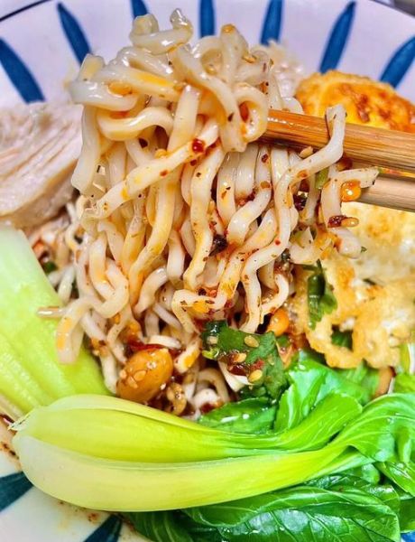 鸡蛋面怎么煮才筋道_鸡蛋面热量高吗-第3张图片-山城妙识 鸡蛋面怎么煮才筋道_鸡蛋面热量高吗-第3张图片-山城妙识