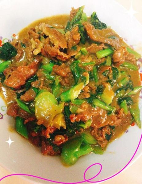 耗油牛肉芥兰怎么做_耗油牛肉芥兰热量高吗-第1张图片-山城妙识