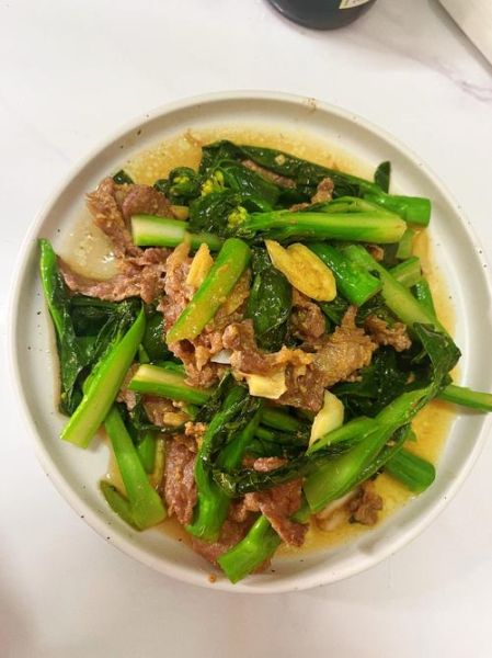 耗油牛肉芥兰怎么做_耗油牛肉芥兰热量高吗-第3张图片-山城妙识